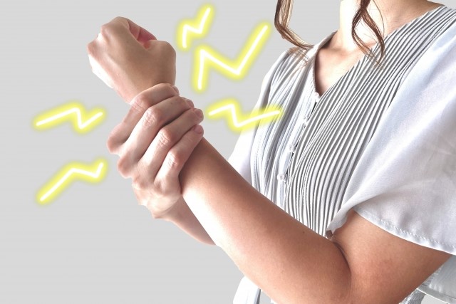 TFCCを放置するとどうなる？/江東区東砂 | らいおんハート整骨院グループ